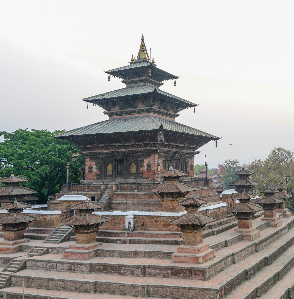 Devotees thronging Taleju Bhawani temple on Mahanawami – Mediagriha